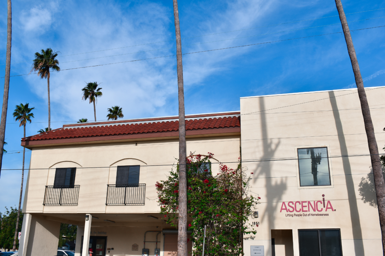 Ascencia | Lifting People Out of Homelessness
